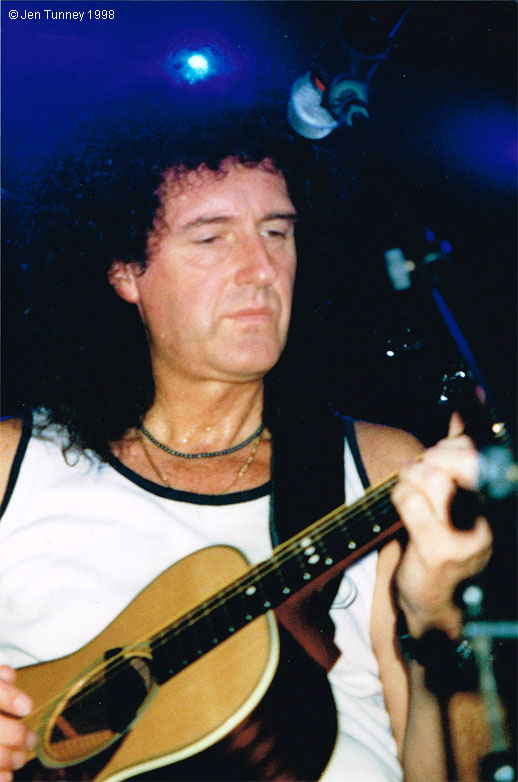 On This Day in Queen History - 27 October - brianmay.com