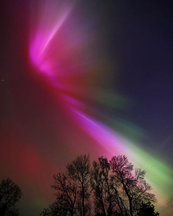 Jamie Cooper took this photo of the Northern Lights … in ENGLAND ...